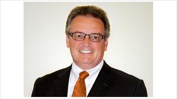 Broker Peter Thompson joins Worth Avenue Yachts